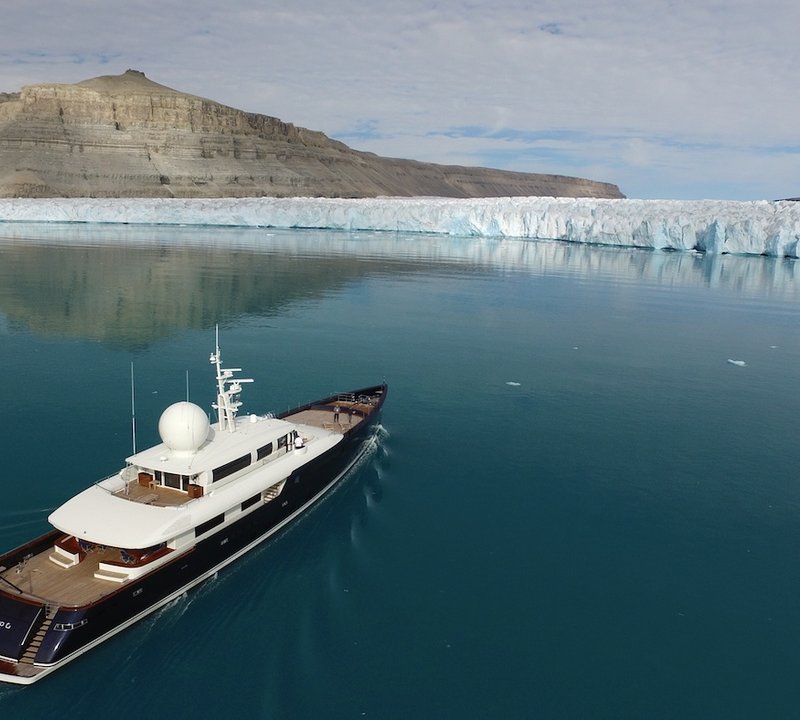 GALILEO G Yacht Charter Details, Picchiotti Vitruvius Superyacht ...